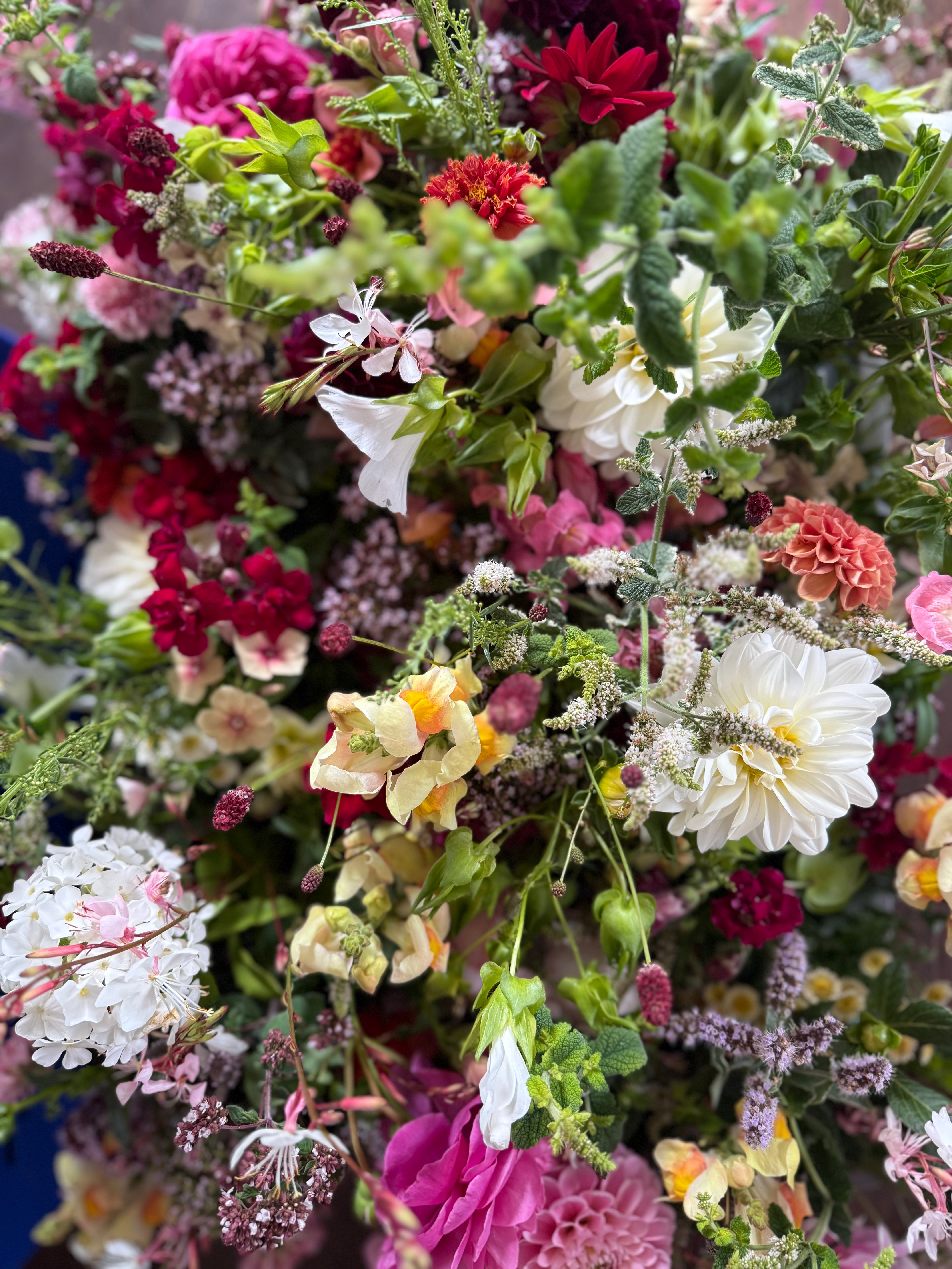 Large Grower’s Choice Bucket - Including foliage – The Tetbury Flower ...